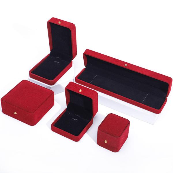 Quality Custom Luxury Red Velvet Jewelry Packaging Box for Necklace Bracelet Earrings for sale