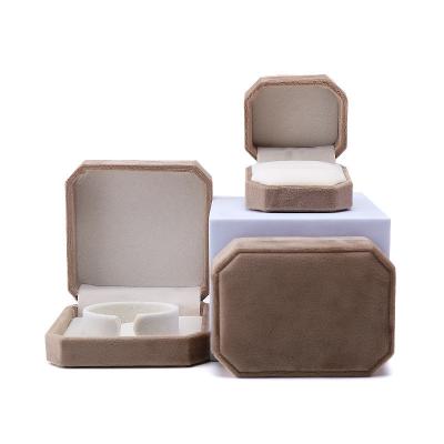 중국 우아한 손으로 만든 금 팔작지 벨벳 보석 상자 목걸이 귀걸이 팔찌 반지 판매용