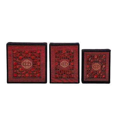 Cina Logo personalizzato colore gioielleria in legno scatola per anelli bracciali con confezione espositiva in vendita