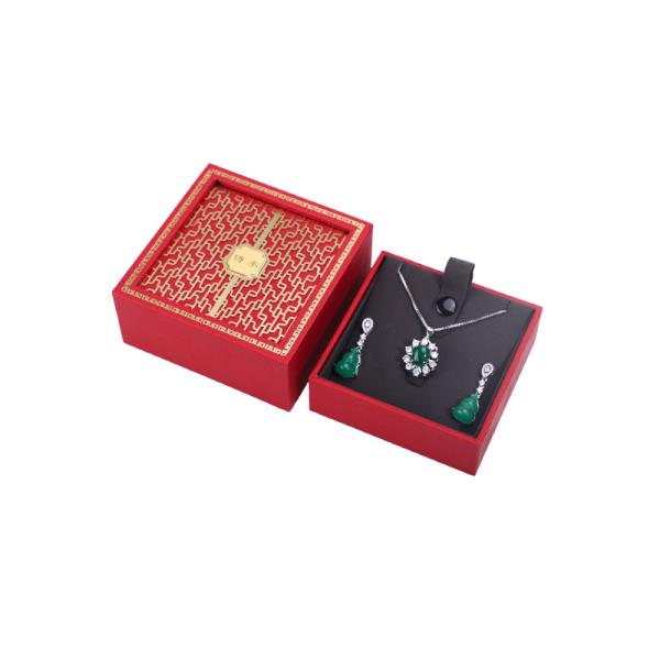 Quality Custom Logo Green Wooden Jewelry Box Necklace and Bracelet Box Packaging for sale