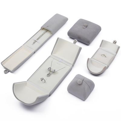 중국 회색 눈길을 끄는 껍데기 모양의 벨벳 보석 상자 고급 저장 포장 판매용