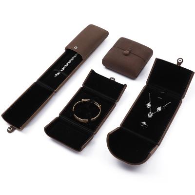 China Clamshell Shaped Velvet Jewelry Organizer Box Luxury Storage Packaging Button Closure for sale
