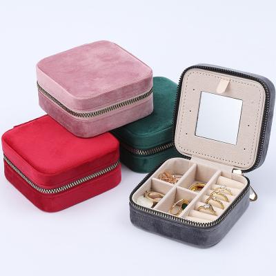 Cina High End Elegante Gioielleria Scatola di Stoccaggio Soft Velvet Gioielleria Organizzatore Viaggio Con Specchio in vendita