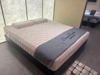 China Mini Spring Layer Removable Mattress Individually Wrapped Coils Adaptive Support for sale