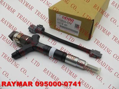 China Injetor comum do trilho de DENSO 095000-0740 095000-0741 para o Toyota Land Cruiser 23670-30010, 23670-39015, 23670-39016 à venda