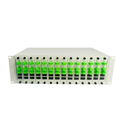 China FTTH 1x8 LGX Box Type Splitter SC APC UPC Fiber Optic PLC Splitter ABS Cassette Plug in Type Splitter Single Mode for sale