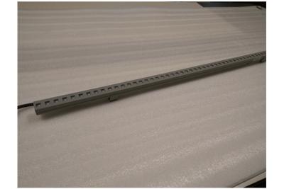 Китай Свет 12Ватт шайбы стены СИД регулируемого угла линейный с 120° выпуклой линзой ИП67 продается