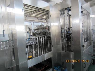 Cina la bottiglia di vetro 275ml/300ml ha carbonatato la macchina di rifornimento della bevanda DCGF60-60-15 in vendita