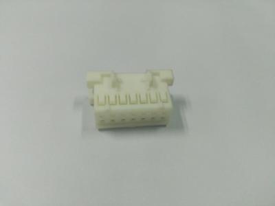 Cina Il materiale del PC del connettore si separa il colore di Wihte, parti modellate iniezione di plastica in vendita