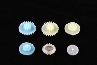 Cina Linea lavorazione con utensili del pezzo di ricambio di lucidatura per lo stampaggio ad iniezione di plastica 1,2343, 1,2311, H13, SKD61, S136 in vendita