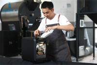 China Automatic Small Home Coffee Roaster 1kg Batch Capacity 220-240V for sale