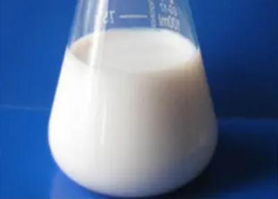 Cina High Gloss Waterborne Polyurethane Acrylate Resin Milky Liquid in vendita