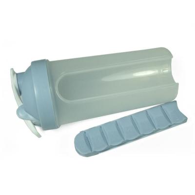 Cina BPA Shaker Water Bottle With libero organizzatore della pillola della scatola della pillola della cassa della pillola da 7 giorni in vendita