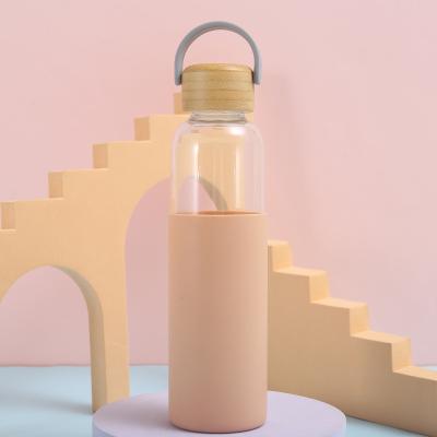 Cina Borosilicate Glass Portable Water Bottles Personalized Stylish Customized in vendita