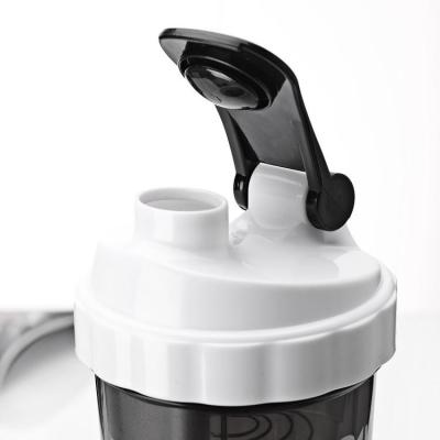 Cina Custom Shaker Bottle With Pill Organizer And Storage For Protein Powder in vendita
