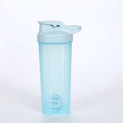 Cina Capacità di plastica libera variopinta di BPA Shaker Bottles With Shake Ball 700ml grande in vendita