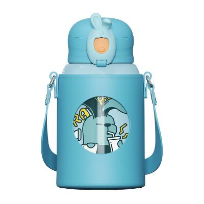 Cina 480ml ha isolato le bottiglie di acqua beventi dei bambini messe con paglia riutilizzabile in vendita