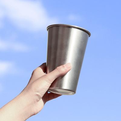 中国 積み重ね可能な17のOzは旅行キャンプのためのステンレス鋼の飲むコップに金属をかぶせる 販売のため