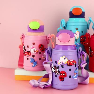 Cina bottiglia di acqua a doppia parete riutilizzabile dei bambini 500ml per la ragazza della scuola in vendita