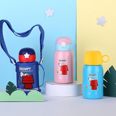 Cina l'abitudine a perfetta tenuta di acciaio inossidabile 450ml ha isolato le bottiglie di acqua con paglia in vendita