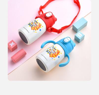 Cina L'OEM 12oz ha isolato l'acciaio inossidabile delle bottiglie di acqua dei bambini con il becco del pulsante in vendita