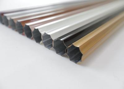 China 8 cortina Rod da tubulação do ferro fundido do ângulo 6.7m 28mm liga de zinco à venda