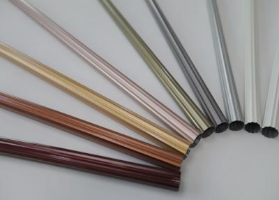 Cina Aste della tenda domestiche 6.7m dell'hardware di bianco 28mm 0.3mm in vendita
