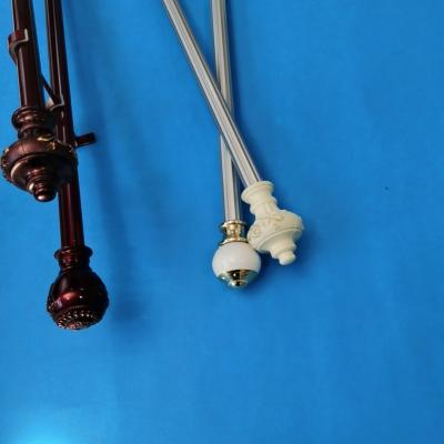 China Kies 28mm Europese Stijl 0.4mm uit het Gordijnstaaf van de Gietijzerpijp Te koop