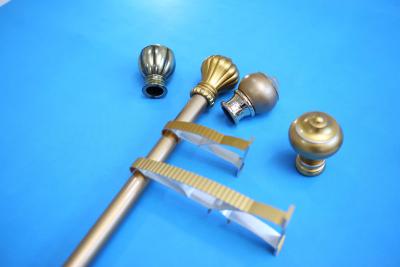 Cina Aste della tenda del tubo di Rose Gold Home Hardware Galvanized 28mm 0.3mm 6.7m in vendita