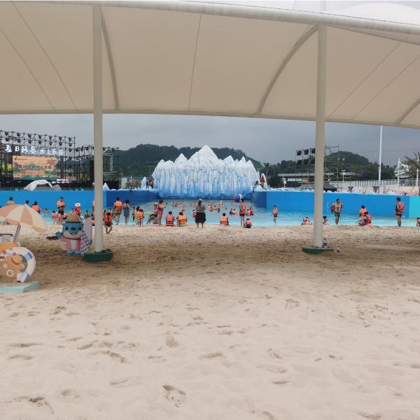 China High Strength Varying Capacity Water Park Wave Pool Multiple Color supplier