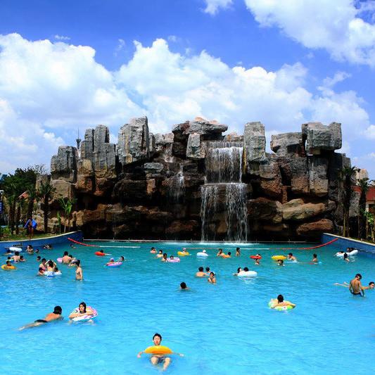 China Custom Made  Wave Pool Equipment With Varied Capacity And Wave Height supplier