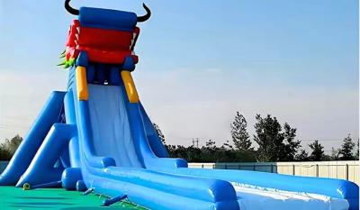 China Deslizamiento de agua inflable de grado comercial y piscina con deslizamiento de agua inflable de casa rebotante for sale