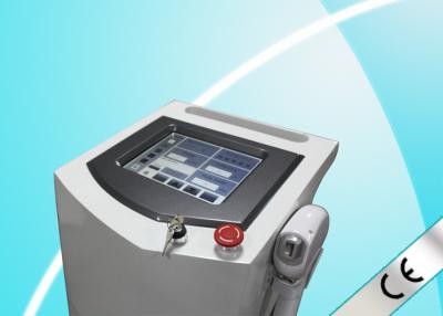 中国 表面美、230V AC のための携帯用ダイオード レーザーの毛の取り外し機械 50HZ 販売のため