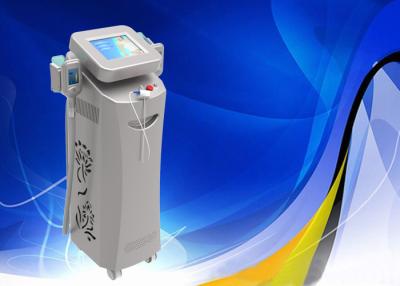 Cina 1800W pulsato Cryolipolysis verticale che dimagrisce vuoto a macchina di cavitazione di rf nel salone di bellezza in vendita