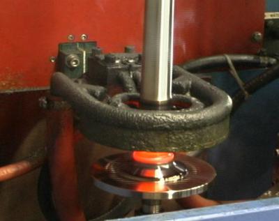 China Ball Head Bearing Induction Heating Quenching Equipment Intermediate Frequency for sale