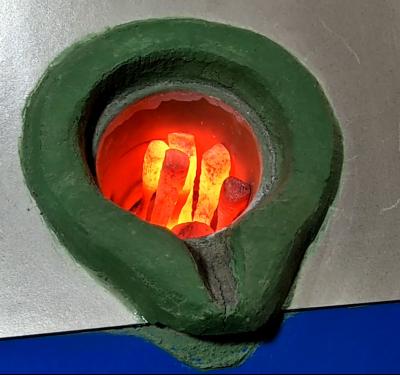 Китай 1 - 20КХЗ печь выплавки стали утюга бронзы электрического золота частоты ИГБТ алюминиевая медная продается