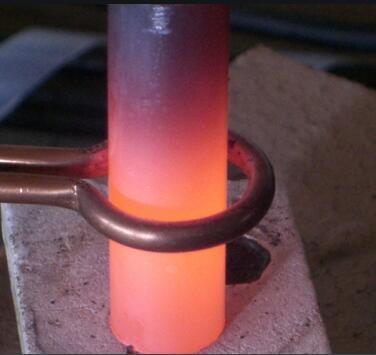 Cina Macchina termica d'acciaio ad alta frequenza di induzione del tondino 160KW per il pezzo fucinato in vendita