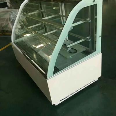 Cina Conservazione fresca del dolce raffreddata aria di Front Face Refrigerated Display Cabinet in vendita