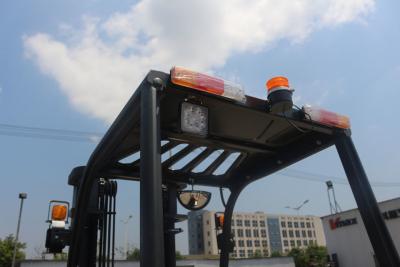 Cina 3.5T carrello elevatore diesel del terreno ruvido del compatto 4WD con il motore giapponese di Mitsubishi S4S (EUIII) in vendita
