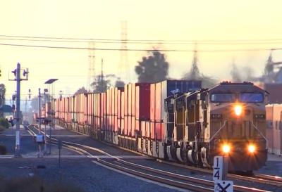China FCL LCL Internationaal spoorvrachtvervoer van China naar Europa Wereldwijde vrachtvervoerders Te koop