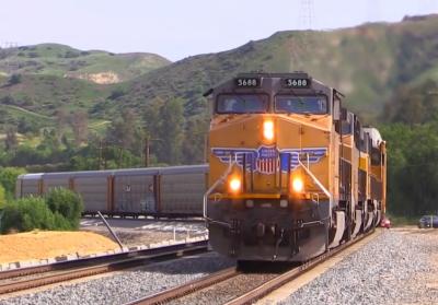 China Amazon Rail Freight Forwarding Dienst zur Lieferung von Tür zu Tür von China nach Dänemark zu verkaufen