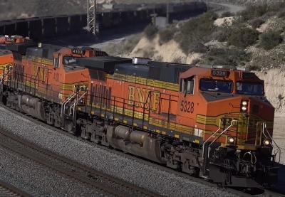 Cina Supporto magazzino Trasporto ferroviario internazionale da Cina al Canada Risposta rapida in vendita