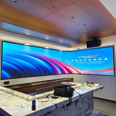 China Indoor Office P3 Gekrompen Flexibel LED-scherm met 1/20 S-scanmethode Aanpasbaar Te koop