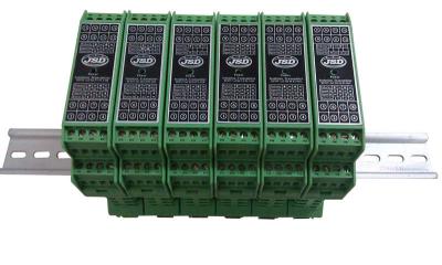 China High accuracy (0.1% F.S) 4-20mA  signal isolation transmitter(1-input-4-output) for sale