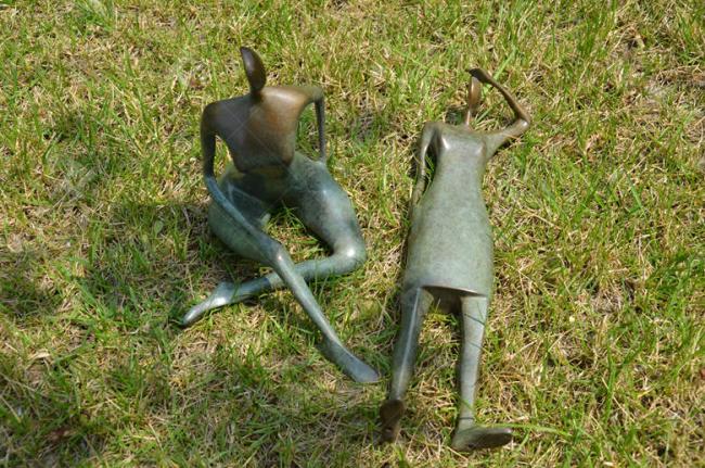 contemporary bronze cast statue the travellers