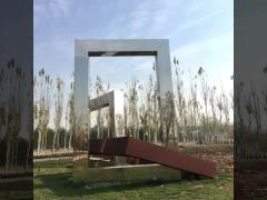 8M Escultura de jardim de aço corten curvo, Espelho Escultura de aço inoxidável