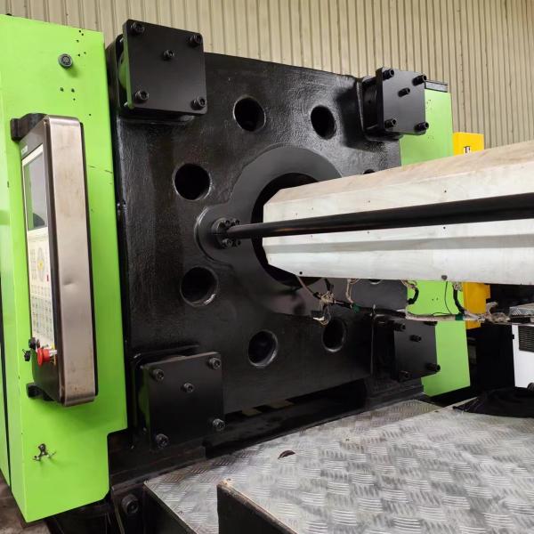 Quality UN560A5 60Kw Servo Motor Yizumi Industrial Injection Molding Machine 850mm for sale