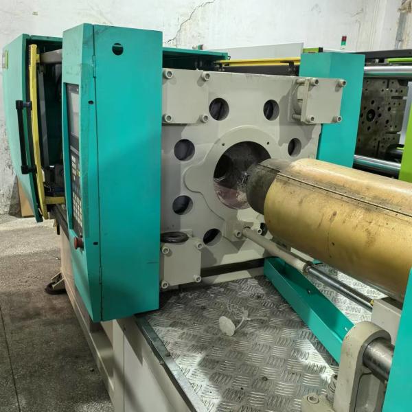 Quality UN160A2-SM Yizumi Plastic Injection Machine Servo Motor 1600KN Horizontal for sale