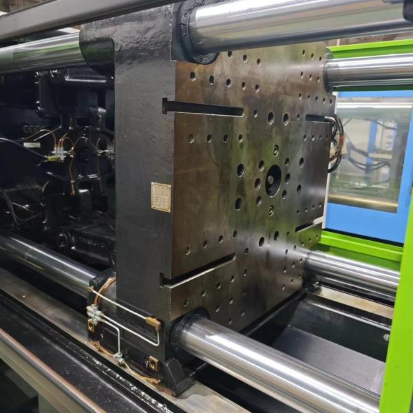 Quality UN320SKII Servo Motor Yizumi Injection Molding Machine Horizontal for sale