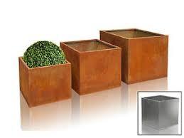China Garden decorative large square garden planter, tall flower pots, hanging metal planters for sale